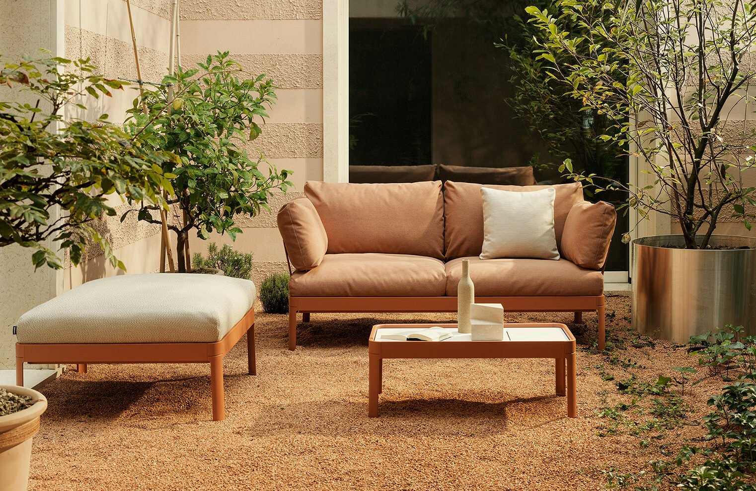 Alu-Alu Lounge Kristalia – Flatpack & Circulair Design In Aluminium | T ...